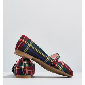 Modcloth | Shoes | Modcloth A Kick Of Classic Plaid Mary Jane Flats ...
